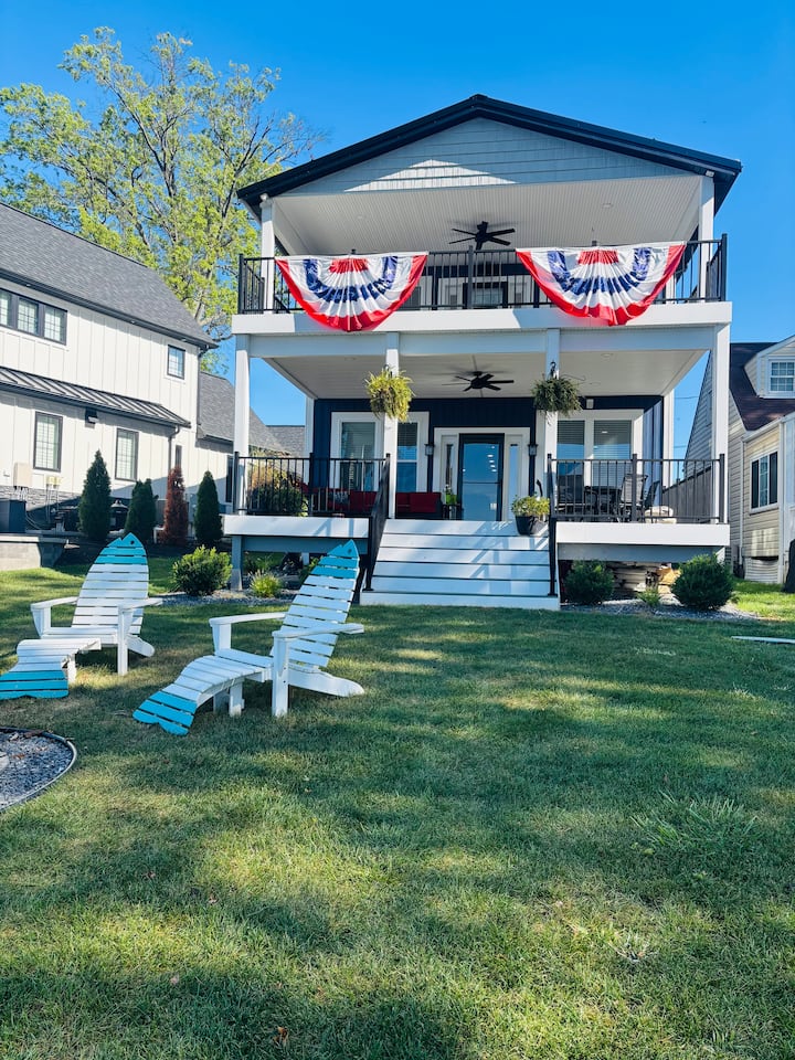 Waterfront Lake House
 -Buckeye Lake- Private Dock - Lost lands festival