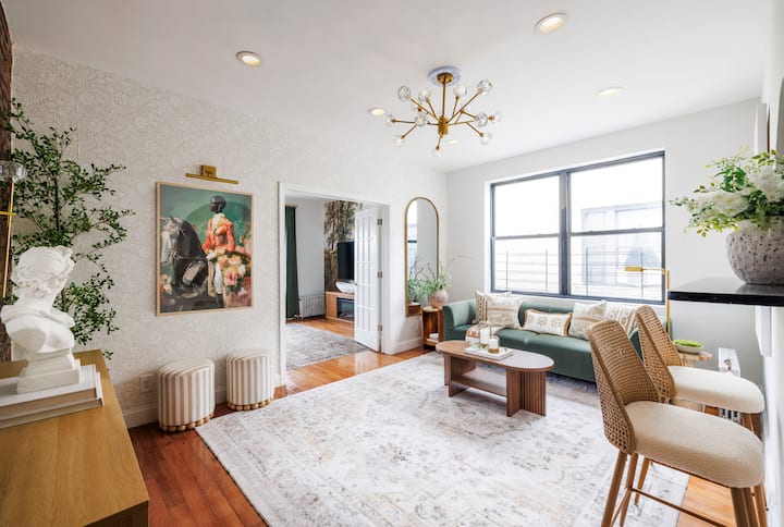 Atelier Residence | Designer 4br Near Times Square - Queens, NY