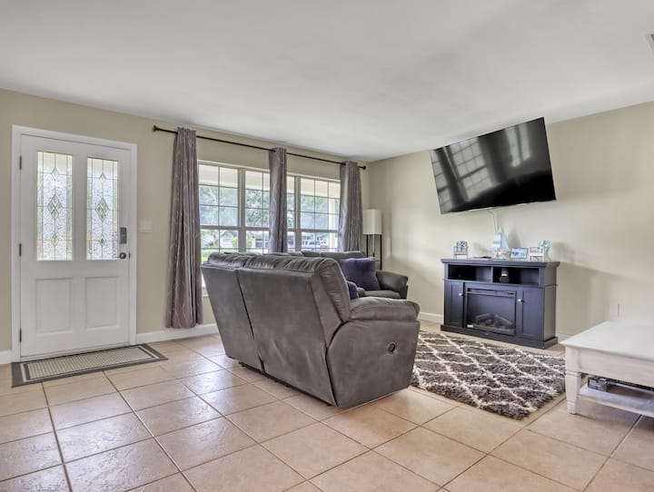 Cozy Oasis W/ Heated Pool~14 Min To The Beach! - Melbourne