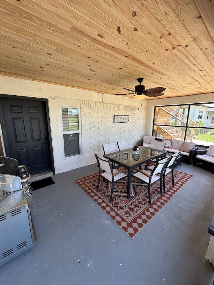 Cozy Cottage & Cattle Views - Okeechobee, FL