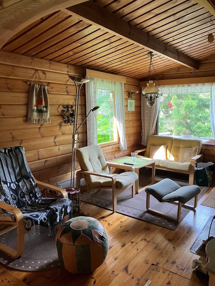 Cosy Traditional Cottage - Lokalahti