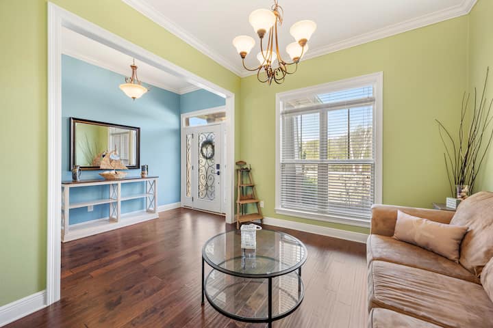 Covered Lanai | Private Pool | Minutes To Beach! - Navarre, FL
