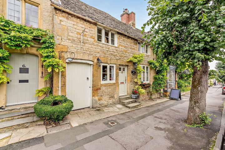 Dog Friendly Cottage  - Nepenthe - Stow-on-the-Wold