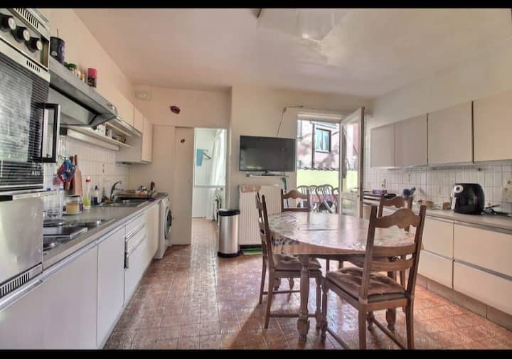 Bruxelles Homes - Brussels