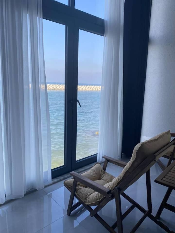 Denize Bir Adım 
Lal Suit Oda 1 - Akçakoca