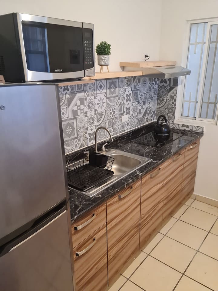 Casa Completa Para Viaje De Trabajo, Wifi + Cocina - Torreón