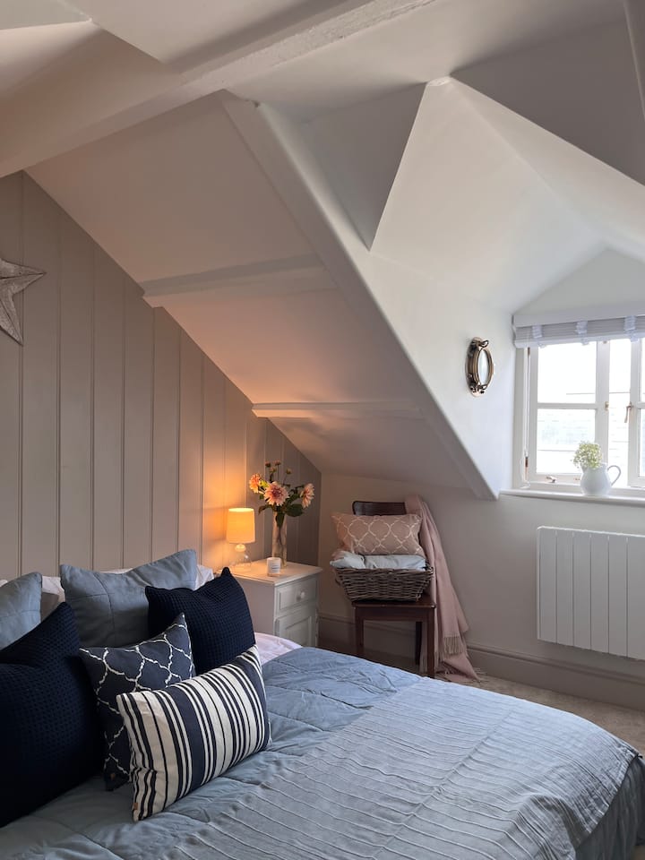 Efail Fach - Stunning, Newly Renovated Beach House - New Quay