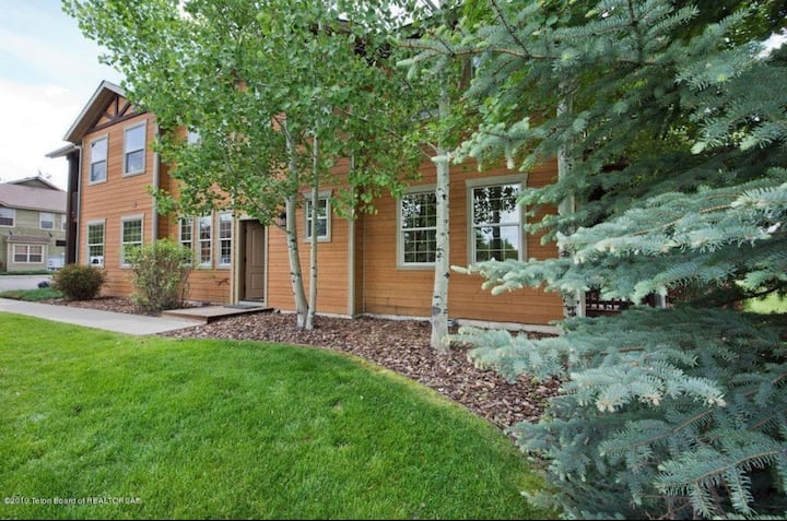 Mountain Adventure Town Condo - Driggs, ID