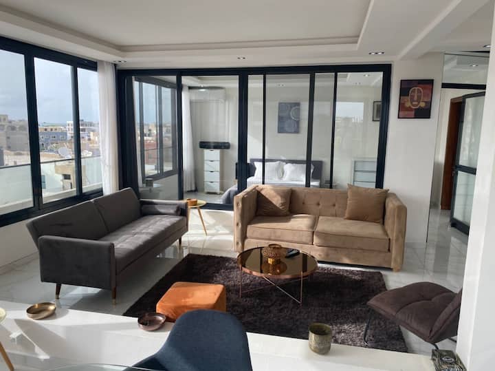 Penthouse Cosy à Mermoz-wifi Fibre Illimitée - Dakar