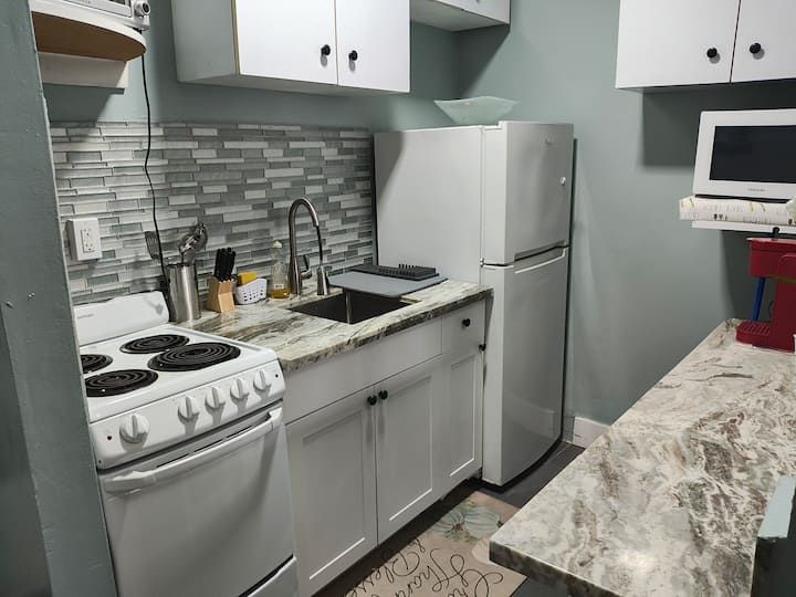 Beautiful Elegant Stylish Suite - Miramar, FL