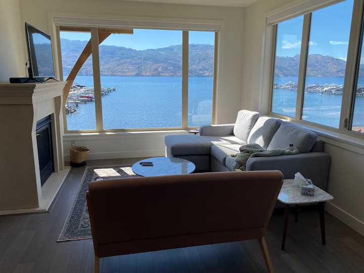 Lakefront Condo - West Kelowna