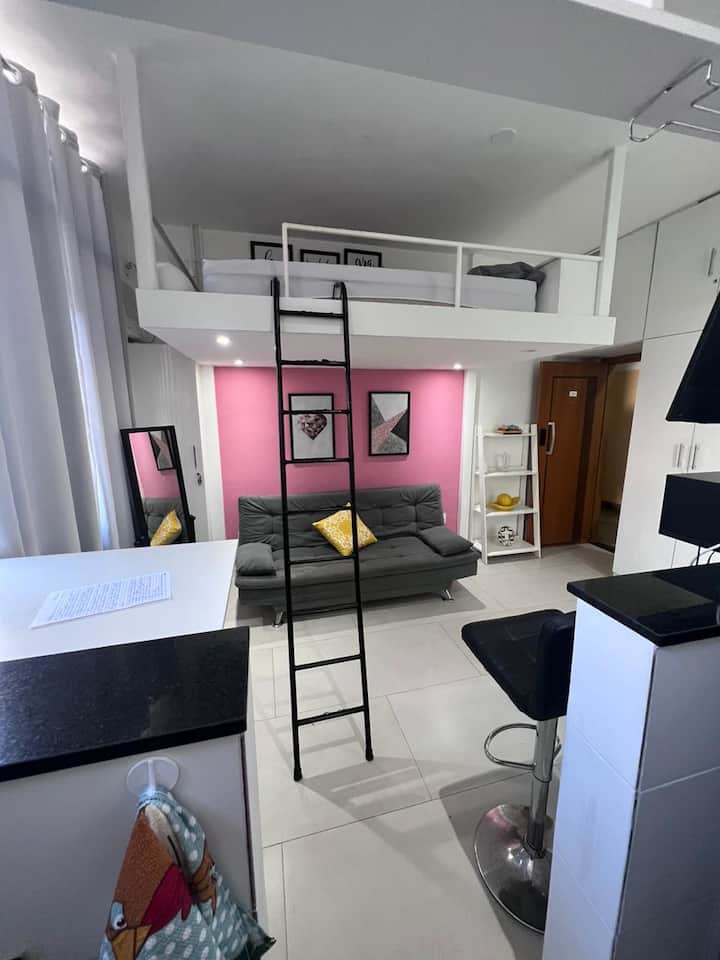 Confortável Flat No Posto 6 De Copacabana - Rio de Janeiro