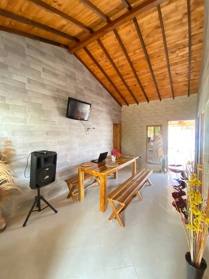 Cómoda Casa En Arboletes A 10 Minutos De La Playa. - Arboletes