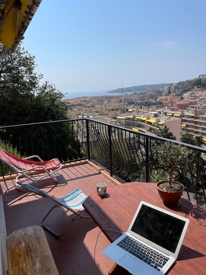 Flat With A Splendid View - Menton