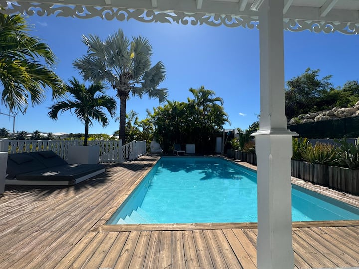 Villa Infinity Avec Piscine Et Jacuzzi - 300m2 - Guadalupe