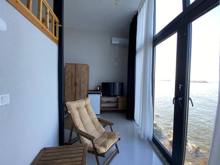 Denize Bir Adım 
Lal Suit Oda 4 - Akçakoca