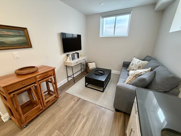 Cozy Park Apartment - Guelph