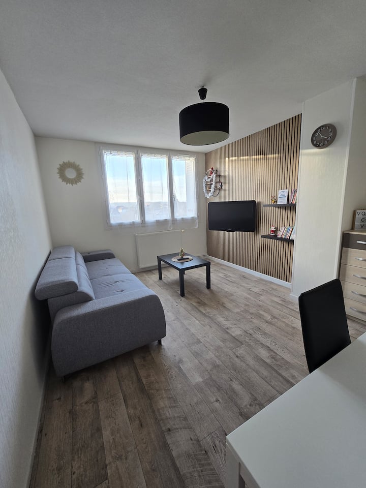 Appartement Pour 6 Personnes - Montluçon