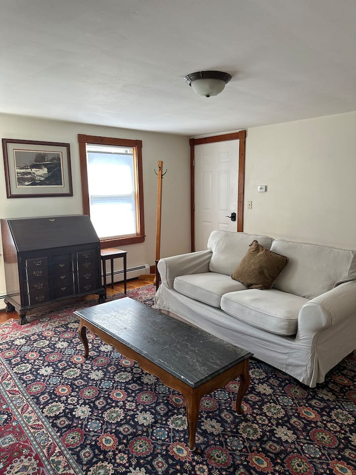 Charming 1 Bdrm + Office - South Portland, ME