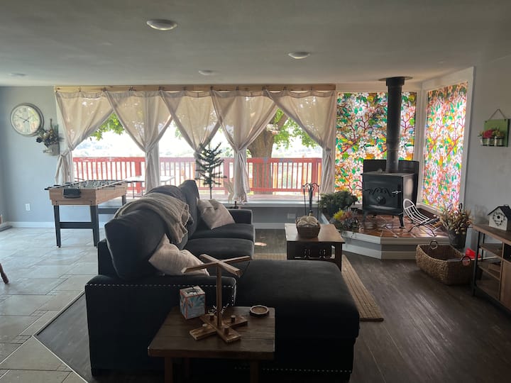 Cozy Quiet Home W/ A Great View! - Yakima, WA