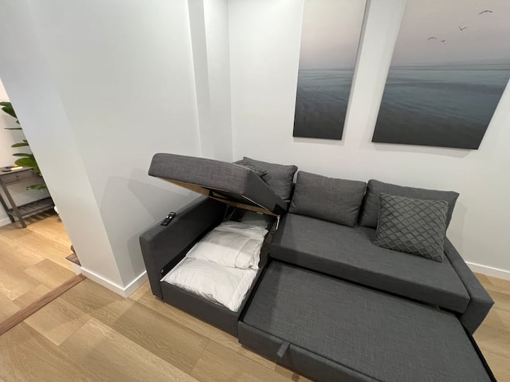 Megamindful Living Airbnb One - Midland