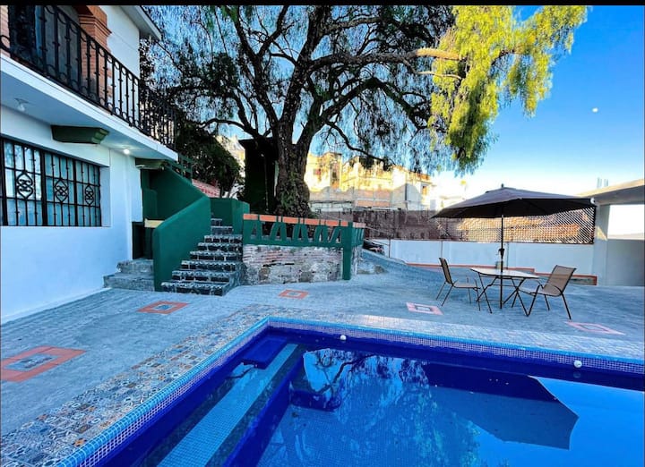 Casa Kiko, Céntrica Con Alberca - Taxco