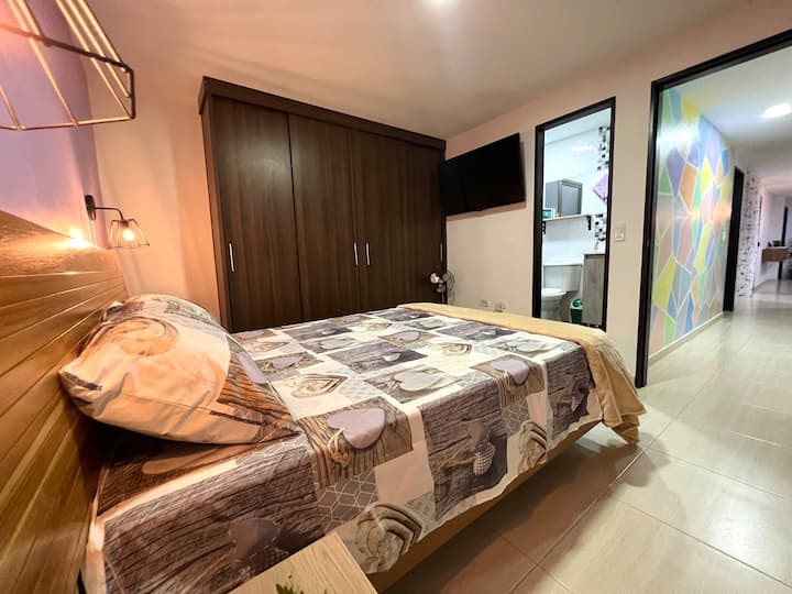 Hermoso Condominio Con Vistas A La Ciudad. - La Estrella