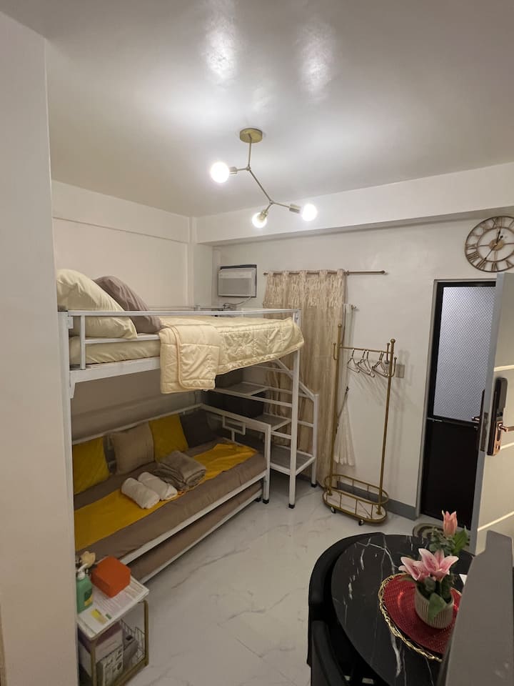 Affordable Studio Type Apt With Wifi & Netflix #4 - Taguig