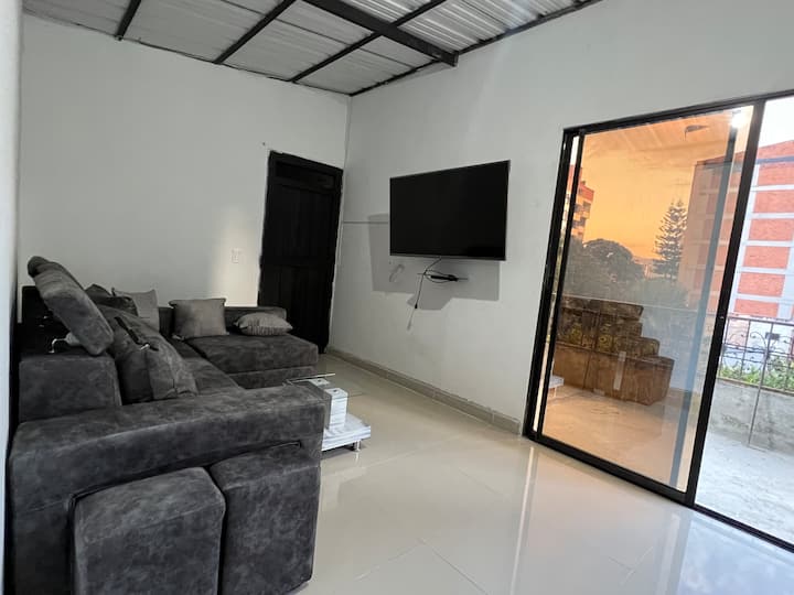 Hermoso/lujoso Apartamento En Excelente Ubicacion - Medellín