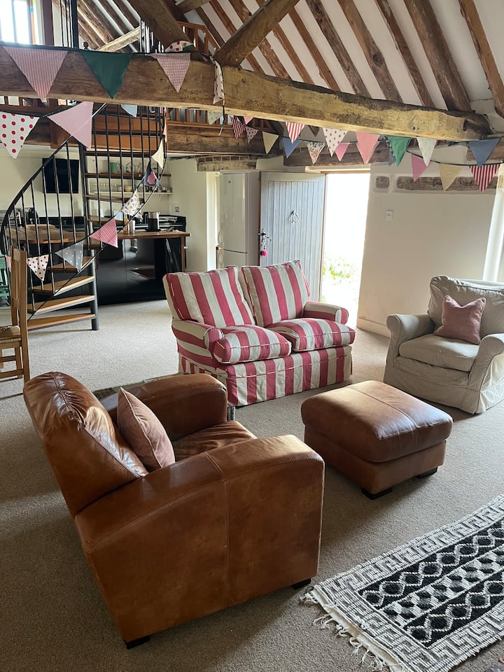 The Hayloft - Petersfield