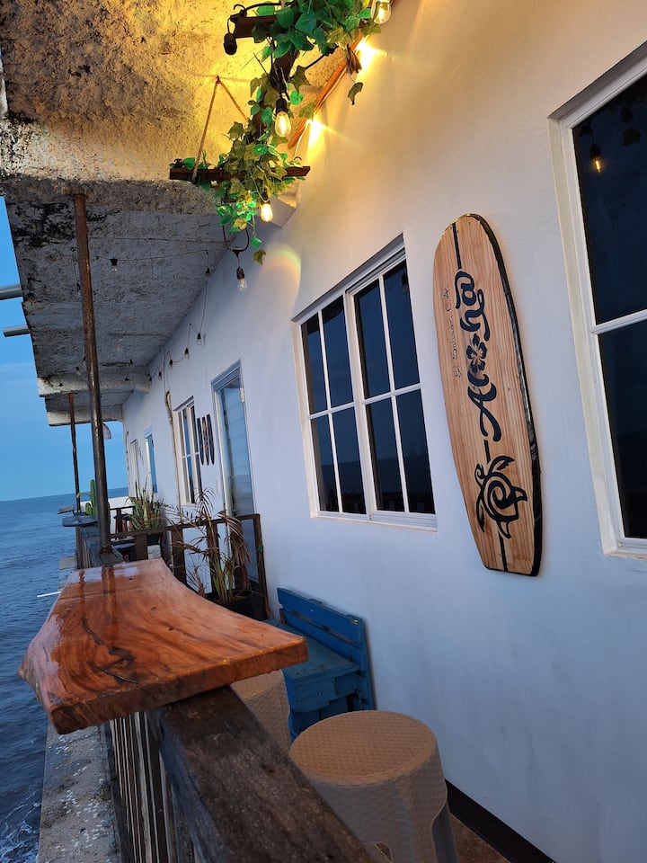 Cozy Seafront Apartment - La Libertad
