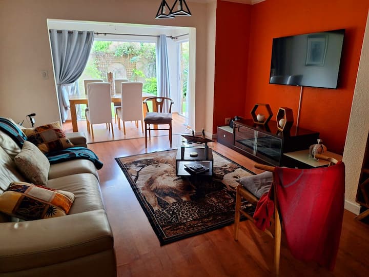Long Stay Ideal, Back-up Power Karibu@sandton - Johannesburg