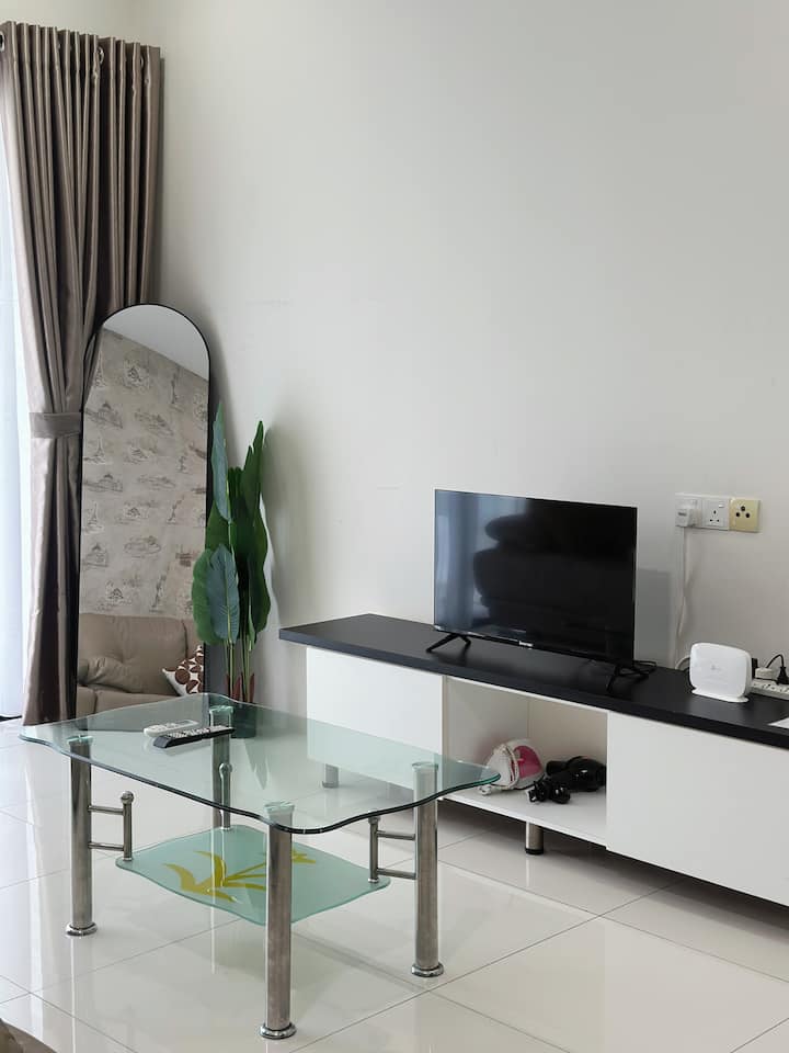 P Residence @ Batu Kawa (3br/2ba) - Kuching