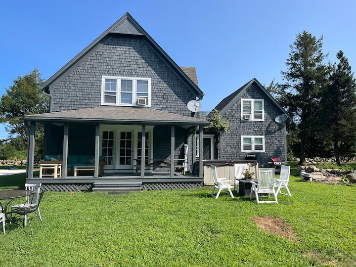 Mansion Beach Area - Block Island, RI