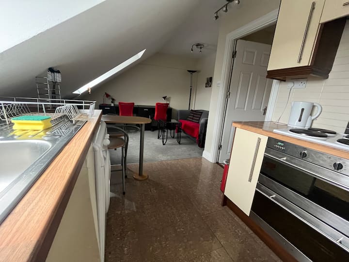 Compact City Centre Apartment - Cork