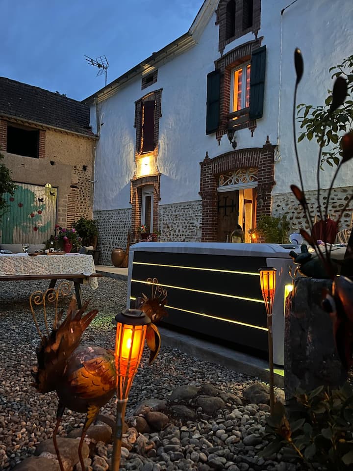 Gîte à La Ferme Avec Sauna Et Jacuzzi Privatifs - Vic-en-Bigorre