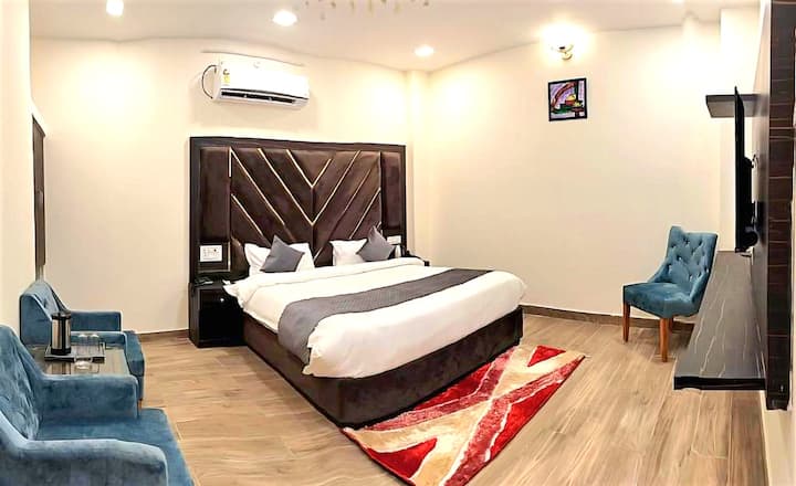 Hotel Shreya Galaxy - Haridwar