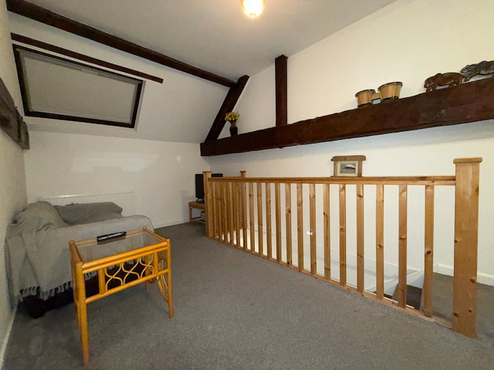 Town Centre Flat With Parking - Wallingford