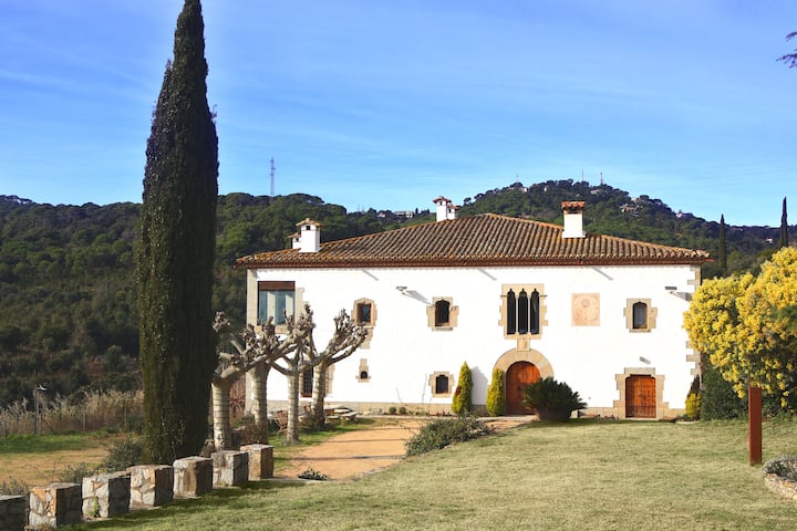 Villa De Lujo Con Piscina Capacidad 30 Personas - Sant Celoni