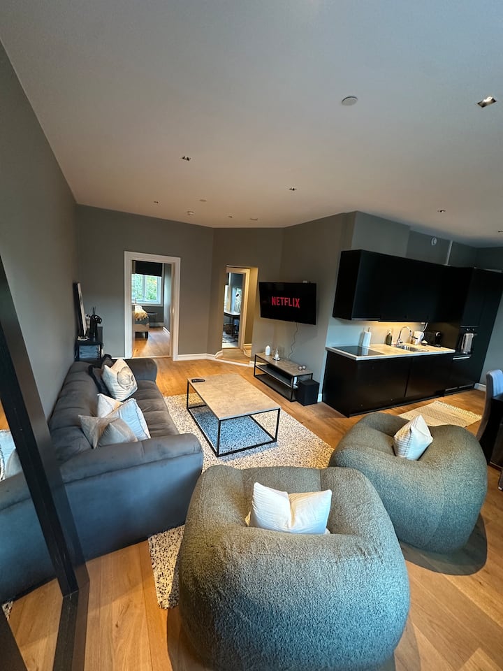 Super Central Majorstuen Apartment - Oslo