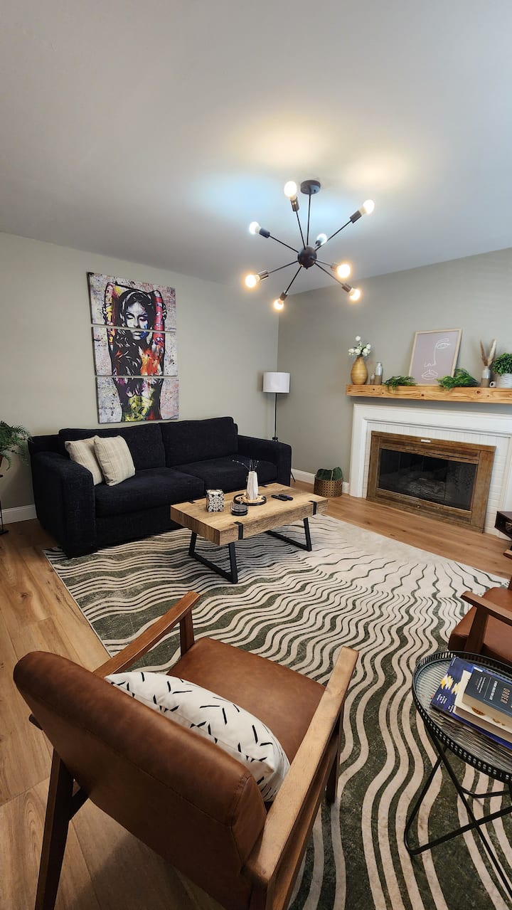 1.5 Miles To Stadium/marshall - Huntington, WV