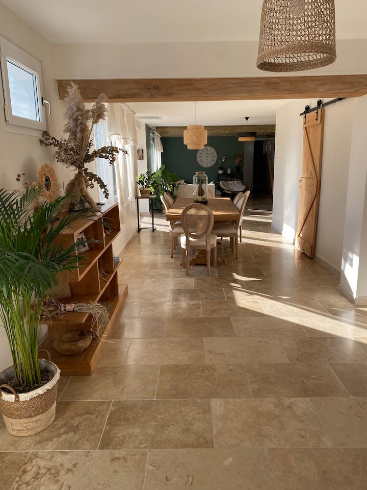 Maison De Charme De 160m2 - Orange