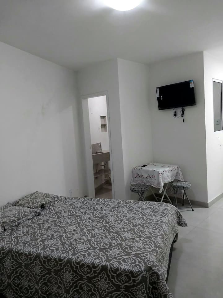 Apartamento Novo Em Barbacena Mobiliado (Kitnet) - Barbacena