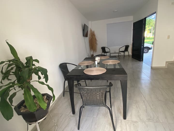 Hermosa Casa En Neiva - Palermo, Colombia