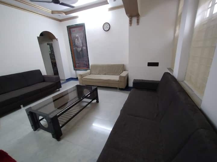 Sai Kutir Room 3 - Ahmedabad