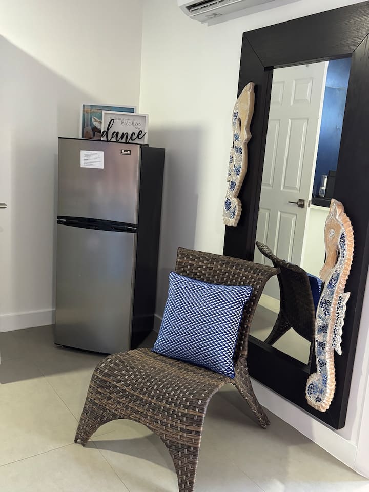 4mi From Pbi & Downtown, Free Wifi & Parking - West Palm Beach, FL