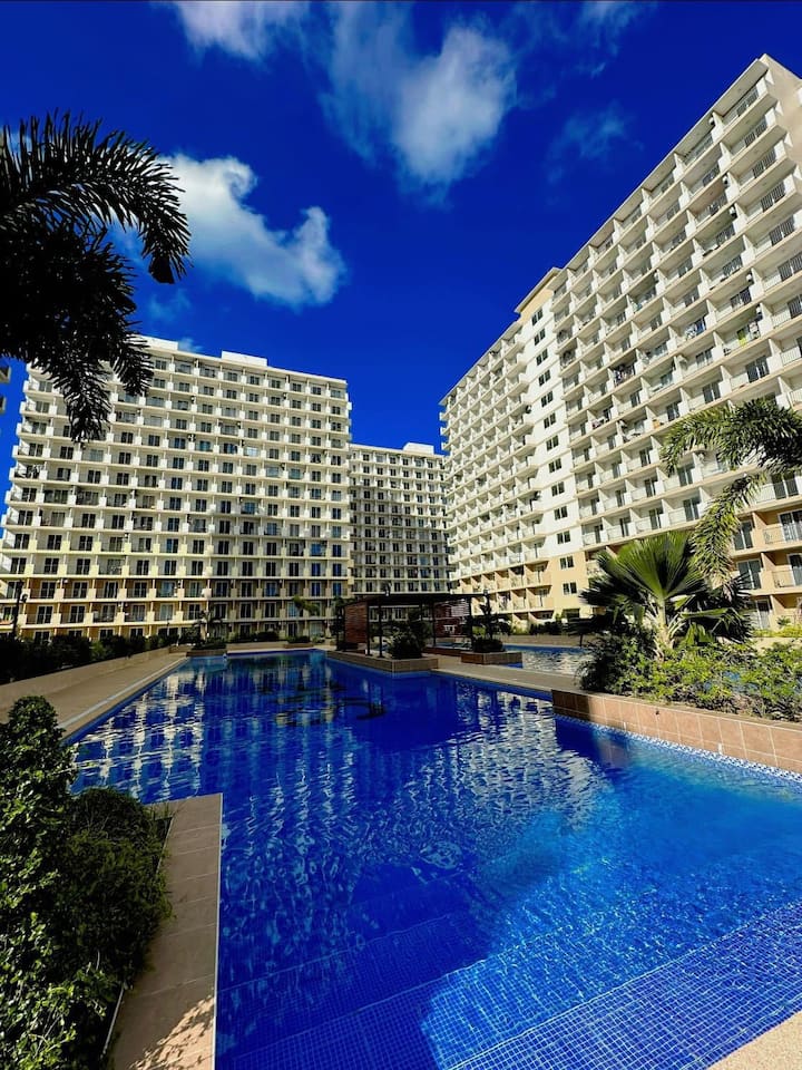 Dawnjay Cebu Cozy Flat W/ Twin Huge Pools - Lapu-Lapu City