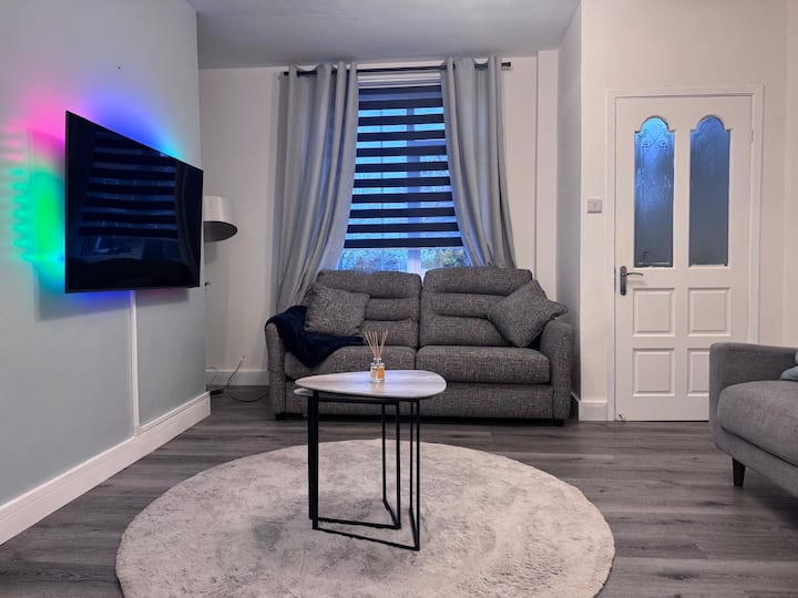 Cosy Newly Renovated Property In Blaydon-on-tyne. - Newcastle upon Tyne