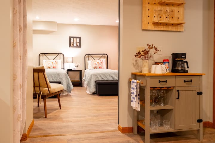 Cozy 4br Winter Retreat Near Grand Rapids - Kennedy Lake, Allendale