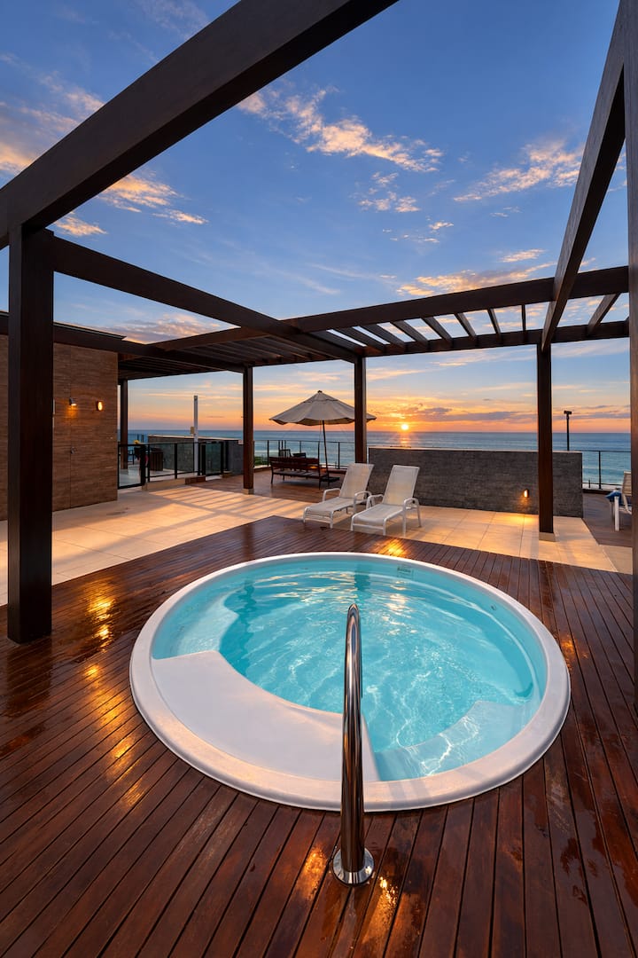 Pé Na Areia • Piscina Aquecida • Próx Beto Carrero - Barra Velha